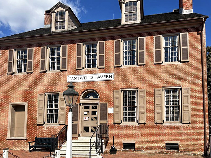 Colonial elegance in every brick&mdash;Cantwell's Tavern looks like it could tell you stories about the founding fathers while serving you dinner.