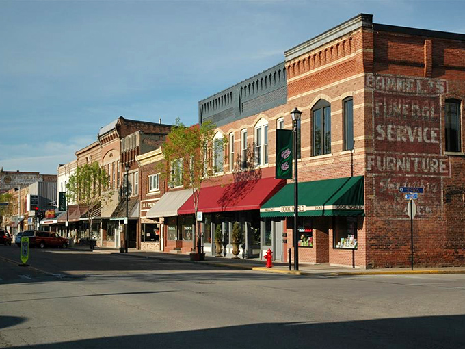 The heart of Eagle River welcomes visitors with its classic small-town layout – where your retirement dollars stretch like the open road.