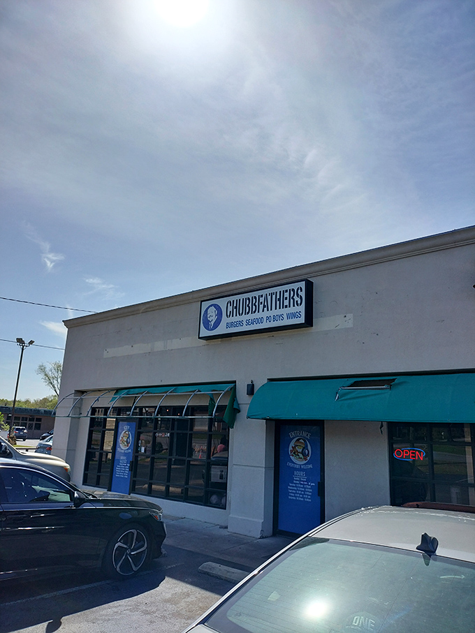 Those teal awnings aren't just for show&mdash;they're signaling "burger oasis ahead" to hungry travelers on Alabama highways.