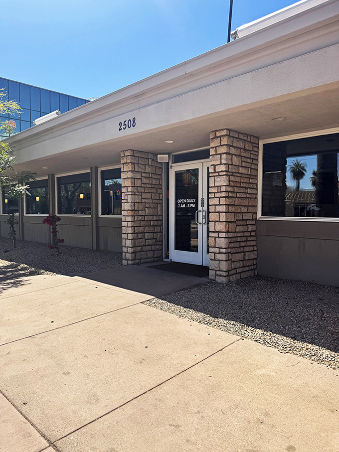 Simple on the outside, spectacular on the plate. Hope's Brunch House proves that the best morning treasures often come in unassuming packages.