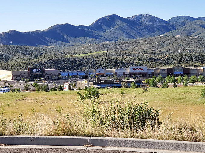 The newer developments of Prescott Valley offer affordable living with those signature Arizona mountain views always on display.
