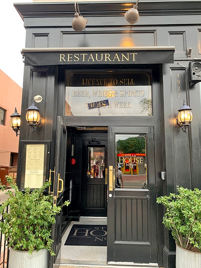 Steakhouse No. 316 (doorway): "That license to sell spirits might as well be a license to thrill. James Bond would approve of this entrance."