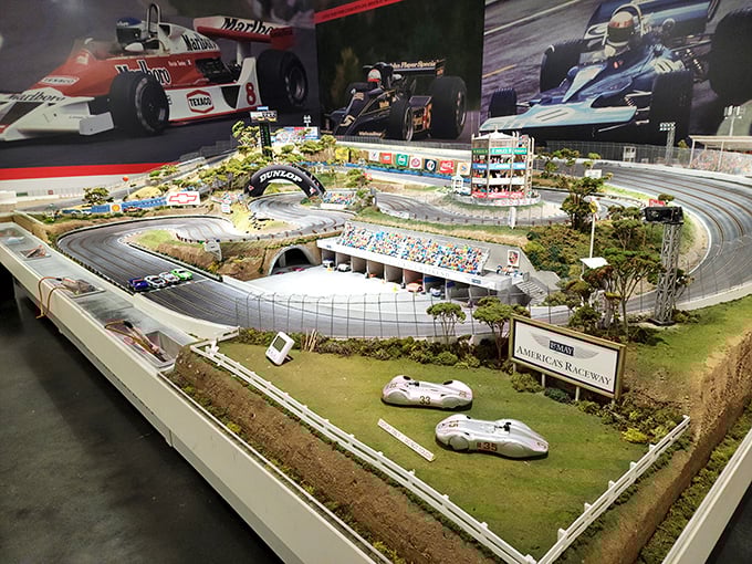 Honey, I shrunk the racetrack! This meticulously crafted diorama captures the thrill of motorsport without the eardrum-shattering decibels.