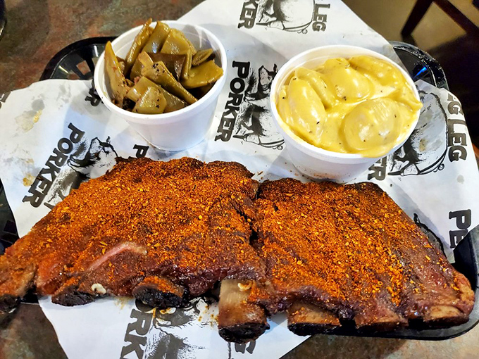 Side dishes that refuse to be overshadowed by the meat. These green beans and mac & cheese deserve their own standing ovation. 