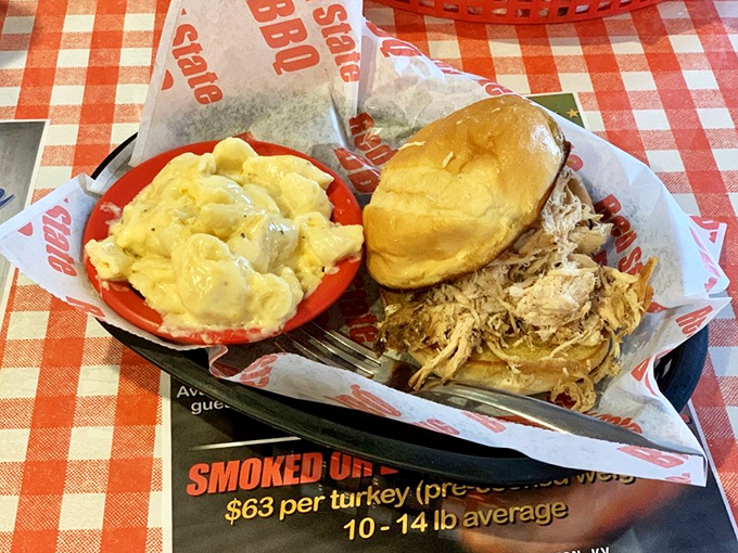 A pulled chicken sandwich that doesn't play second fiddle to its pork counterparts, with mac and cheese that's practically a religious experience.