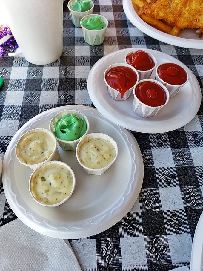 The supporting cast deserves an Emmy. These little cups of tartar sauce and cocktail sauce elevate good seafood to unforgettable.