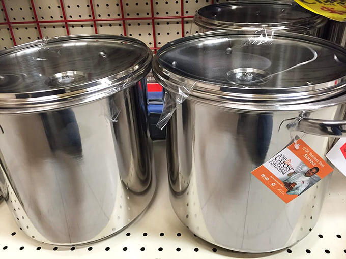 These gleaming stockpots could handle Thanksgiving dinner for twenty or a Michigan winter's worth of comfort food&mdash;all at prices that won't simmer away your savings.