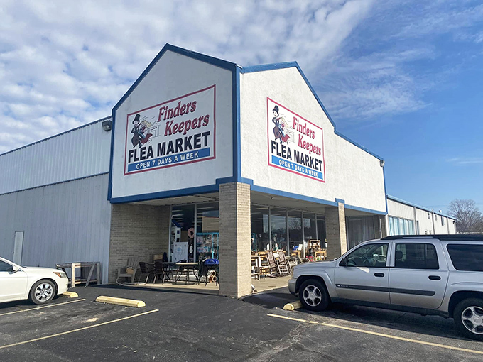 Finders Keepers' impressive exterior promises big things inside. With a name like that, you know they understand the thrill of discovery!