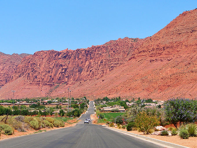 In Ivins, even the street signs have to compete with nature's masterpiece of red rock formations in the background.
