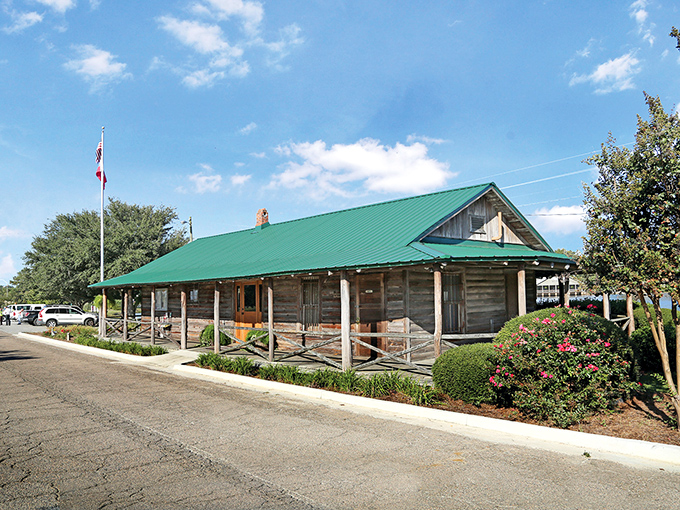 The shopping district in Metter proves their motto true&mdash;everything really is better in this charming Georgia town.