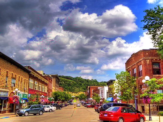Red Wing's classic American main street looks like it was designed specifically for nostalgic postcard photographers and ice cream cone enthusiasts.