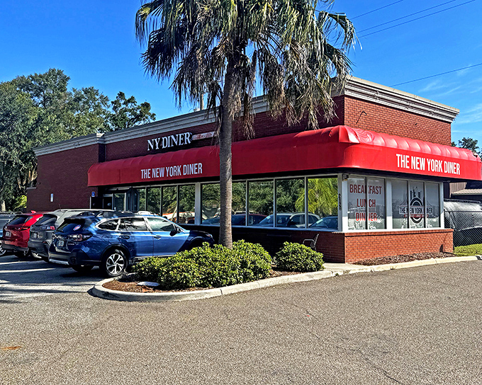 The New York Diner brings a taste of the Big Apple to Florida, minus the honking taxis and hurried pace.