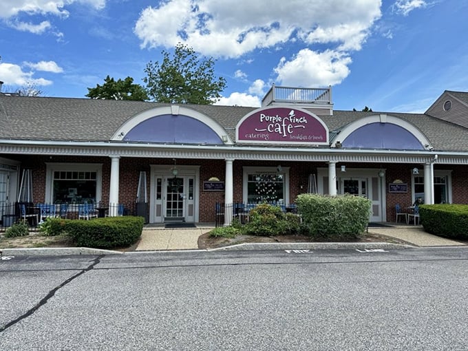 The Purple Finch Caf&eacute;'s elegant white columns offer a touch of class to your breakfast experience. Southern charm meets New Hampshire flavor!
