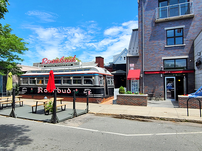 Rosebud gleams in the sunshine, its curved roof housing comfort food dreams and pie-fueled happiness.