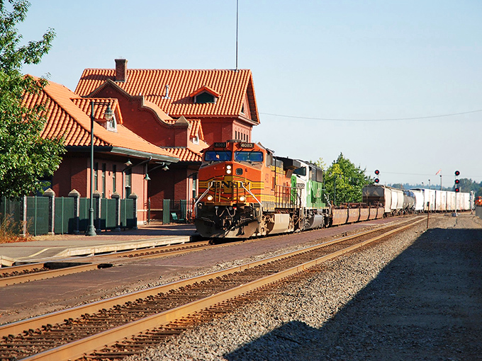 
Railroad heritage meets modern comfort in this southwest Washington gem where housing costs still make perfect sense. 