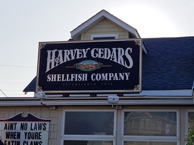 This weathered sign might as well read "Abandon calorie counting, all ye who enter here." Worth every delicious bite!