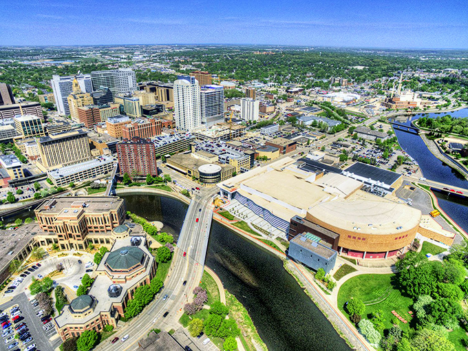 The city where medicine meets affordability&mdash;Rochester's outskirts offer budget-friendly living with big-city amenities just minutes away.