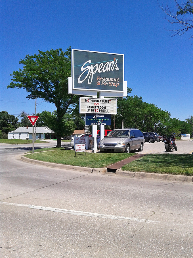 Spear's Restaurant: "Free pie Thursdays&mdash;three words that explain why this parking lot fills up faster than a Kansas storm cloud on the horizon."