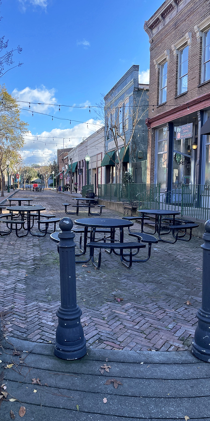 Summerville's brick-paved sidewalks lead past historic buildings where your retirement dollars go further than your steps.