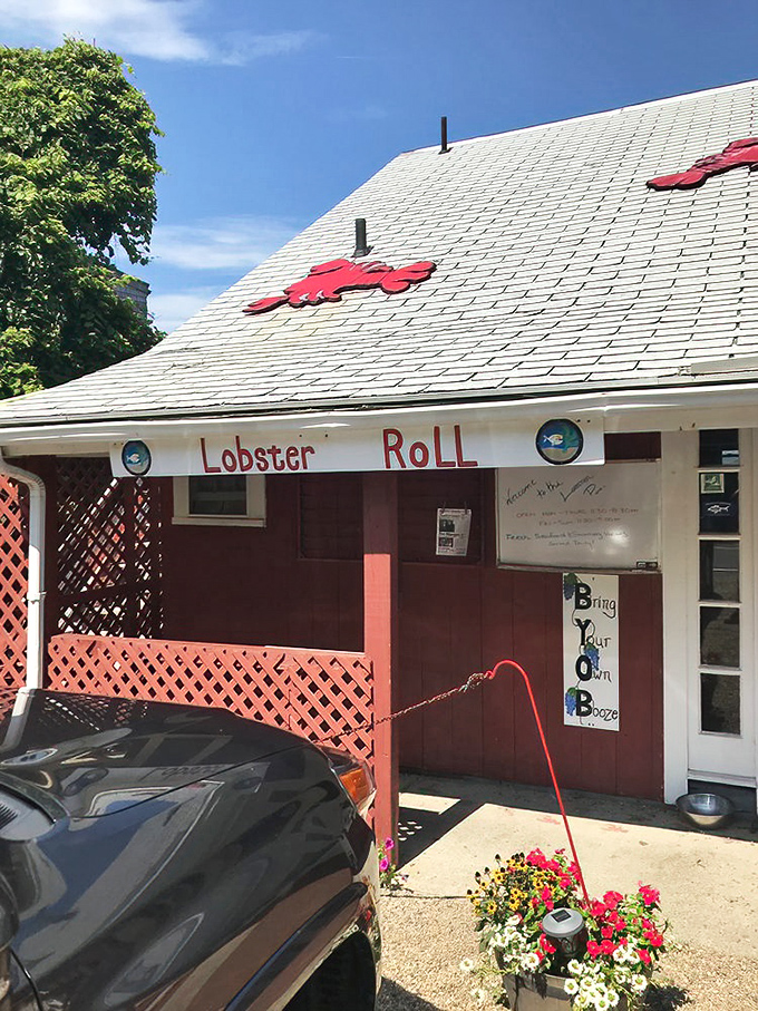 The Lobster Pool: That red exterior isn't just a building &ndash; it's a lighthouse guiding hungry souls to seafood salvation.