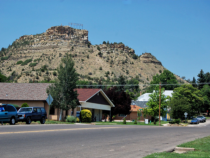 Simpson’s Rest isn’t just a hill—it’s Trinidad’s rugged crown. Quiet streets, big views, and that small-town movie magic.