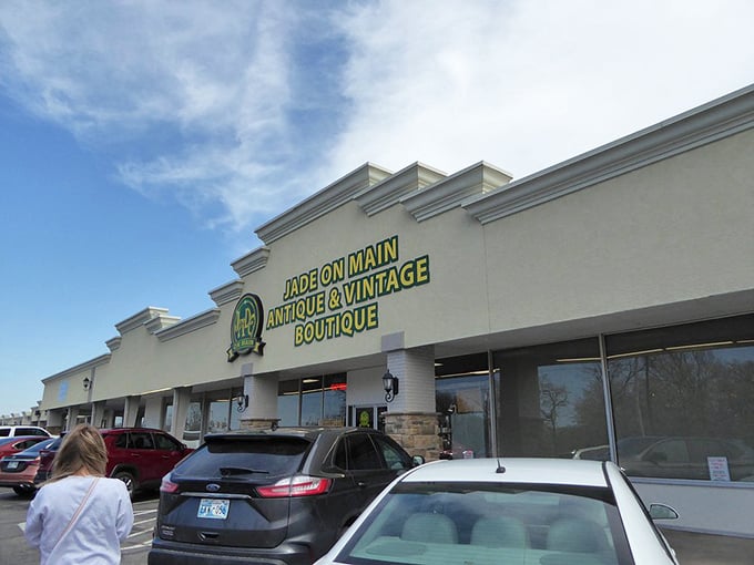 Jade on Main Antique & Vintage Boutique proves one person's discards become another's treasures. Hunt for conversation pieces that won't deplete your fixed income.