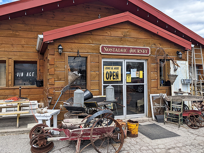 Nostalgic Journey lives up to its name with an exterior display that says "we've got rusty gold" better than any History Channel show ever could.