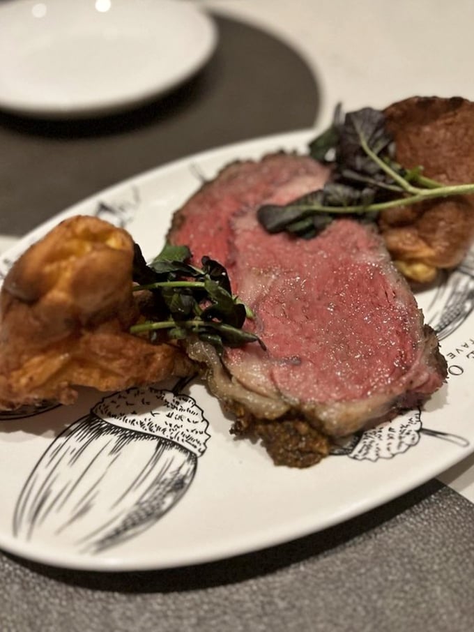 Prime rib accompanied by popovers that rise higher than your expectations. This is what food dreams are made of, folks.