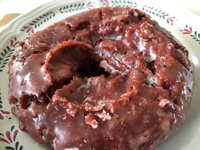 The red velvet donut doesn't just look good&mdash;it's the formal wear of the donut world. Dressed to impress with a richness that makes chocolate blush.