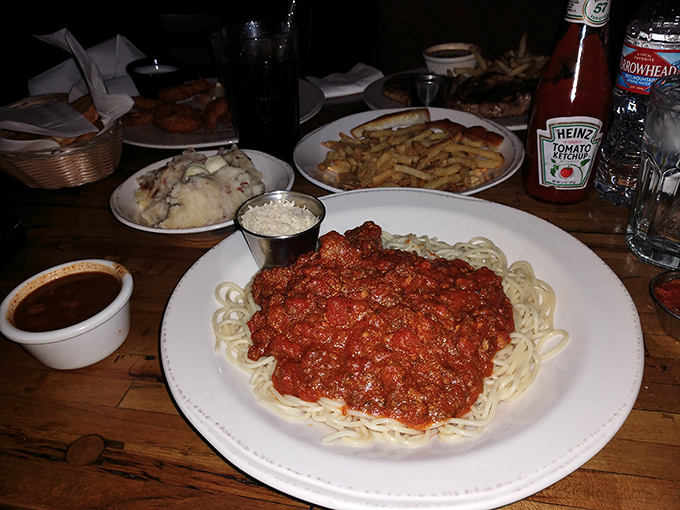 Even the spaghetti gets the royal treatment here, with a meat sauce so hearty it could probably tell you stories about the old country.