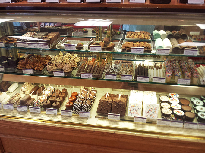 Dessert perfection behind glass&mdash;where calories don't count if you're already burning them by power-walking between stores.