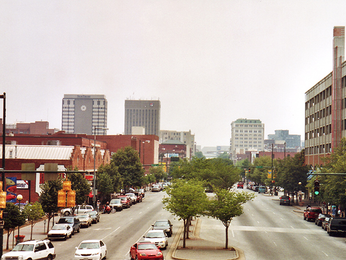 Here&rsquo;s where city energy meets Southern ease&mdash;four lanes wide, tree-lined, and just enough bustle to keep things interesting.