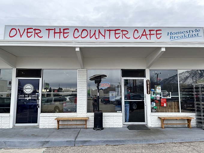 Over the Counter Caf&eacute;'s straightforward approach extends from its name to its no-nonsense, delicious breakfast offerings.