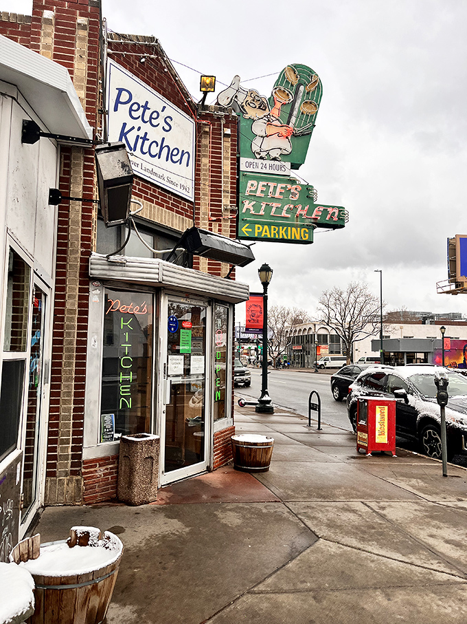 Pete's Kitchen's iconic sign has guided hungry night owls for generations. That chef in the neon knows a thing or two about late-night seafood cravings.
