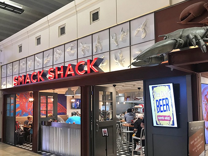 Smack Shack's entrance is like spotting a lighthouse when you're craving lobster&mdash;those tiles should have "seafood sanctuary" written all over them.