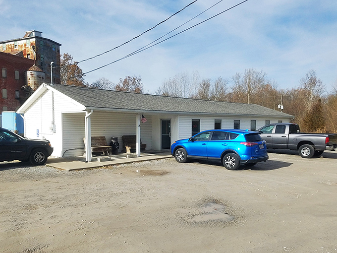 The Family Diner: This unassuming white building doesn't need fancy frills &ndash; it lets the biscuits and gravy do all the talking.