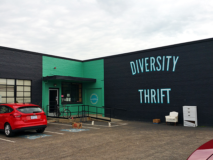 The bold black and green color scheme makes Diversity Thrift pop. Even the building dresses with personality and flair!