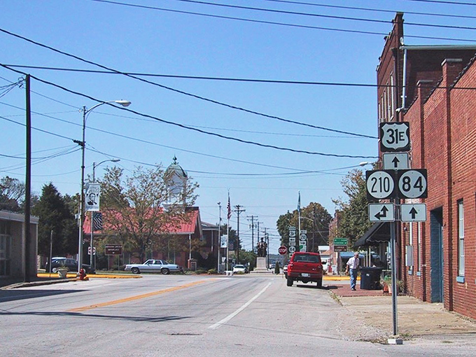 Looking down Main Street toward Hodgenville's historic courthouse. The kind of view that makes you slow down and appreciate small-town rhythms.