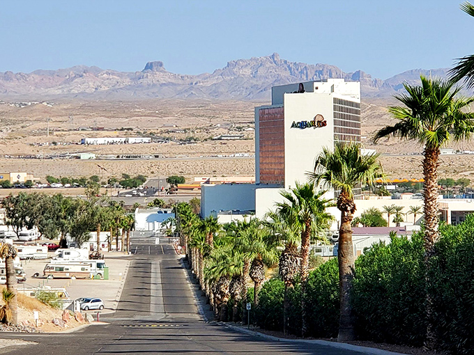 Palm trees and desert mountains create a vacation vibe in Laughlin, where retirees vacation permanently without breaking the bank.