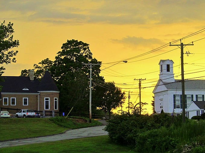 History meets affordability in Ledyard, where quaint shops and reasonable housing costs create retirement paradise.