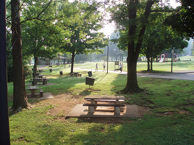 Nature's majesty meets small-town affordability in Maryville. Those mountain views? They're free with every reasonably-priced home.