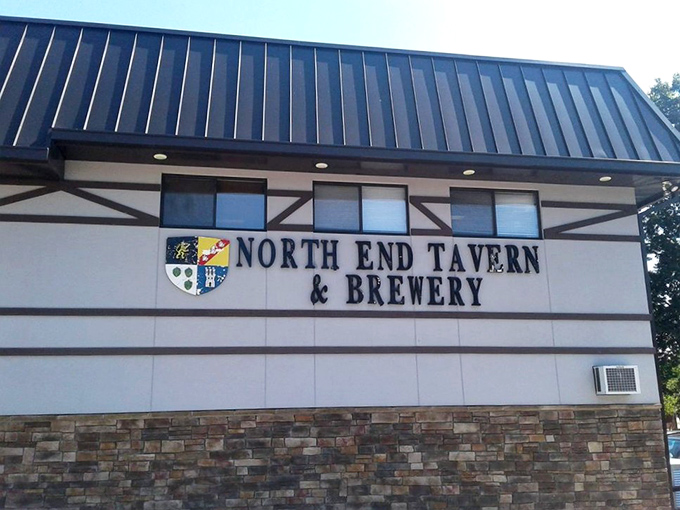 North End Tavern & Brewery: Where European pub aesthetics meet all-American burger craftsmanship – a tasty cultural exchange!