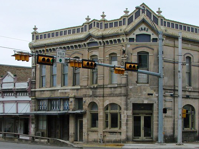 This weathered brick building in Taylor has heard more neighbor-to-neighbor wisdom than any modern therapist's office.