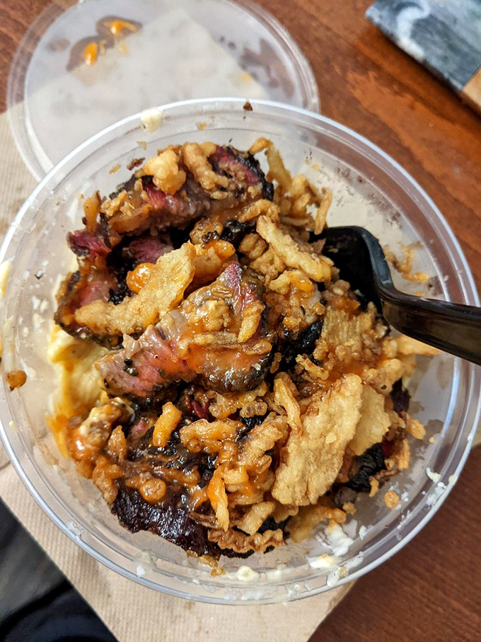 Layers of smoky goodness in one container? It's like someone put a Texas treasure hunt in a cup and handed you a spoon. 