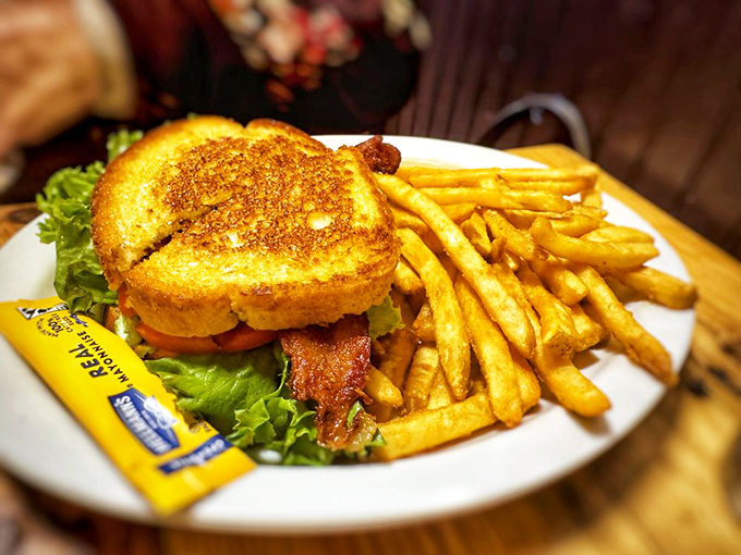 A sandwich that understands the BLT assignment and adds golden fries for good measure. Simple food executed with care is always in fashion.