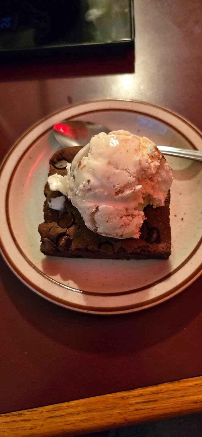 A brownie that doesn't need your approval but gets it anyway. That scoop of ice cream isn't melting&mdash;it's swooning.