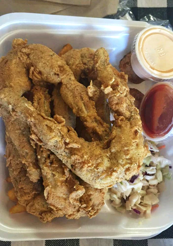 Crab cakes and fried delights arranged with the casual confidence of a place that knows exactly what it's doing in the kitchen.