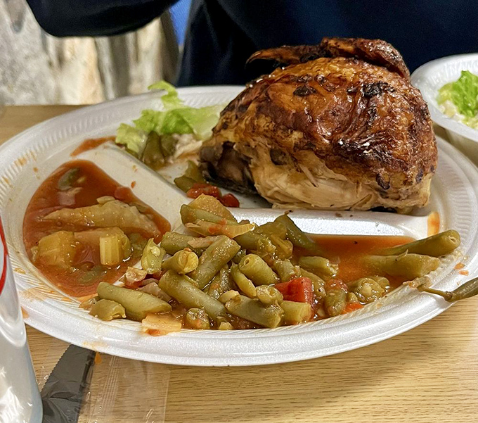 When chicken gets the Greek treatment, magic happens. Those green beans aren't just a side—they're stealing the spotlight!