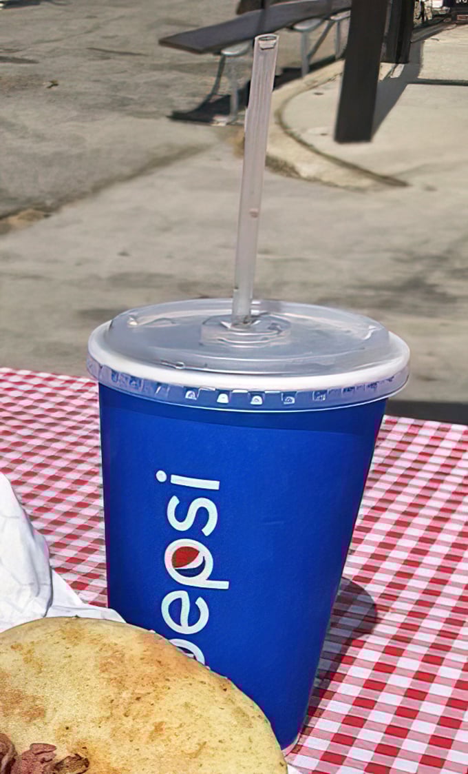 Even the beverages at Jake's understand their assignment: cold, refreshing, and ready to cut through all that beautiful barbecue richness.