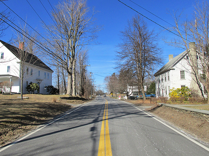 Atkinson's country roads lined with historic homes feel like driving through an American history book with really good illustrations.